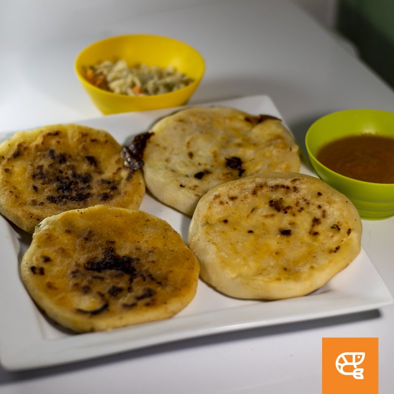 Banquete de 20 pupusas - PaViChi